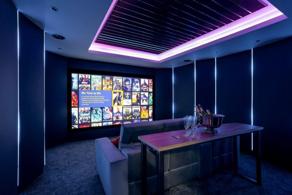 Crestron Unveils New Horizon Keypads and Dimmers