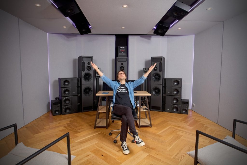 Music and sustainability: PMC invests in Evovinyl - Essential Install