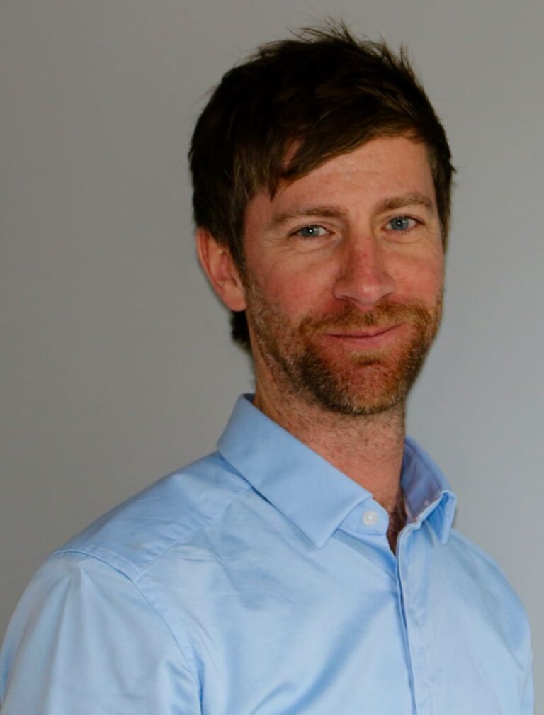 Install Pioneer: Keith Jones, designflow - Essential Install